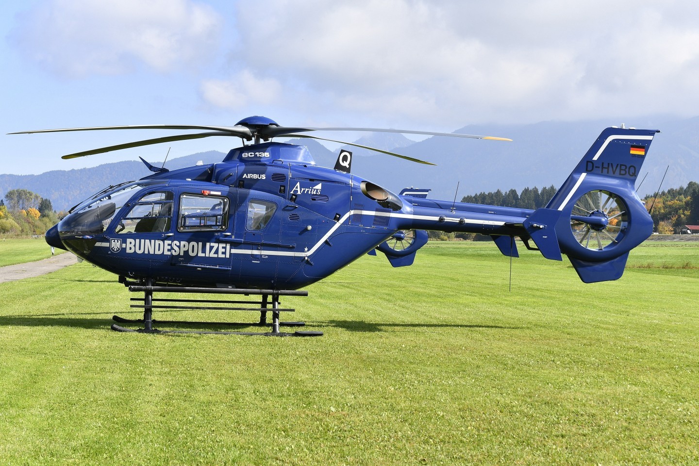 Helicopter Images - 17646108072683