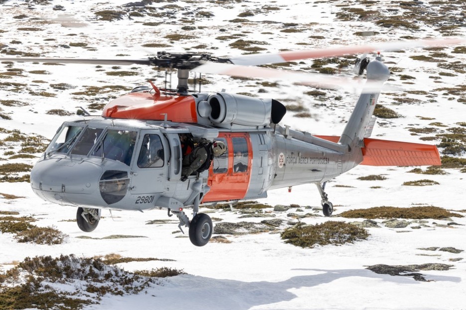 Helicopter Images - Photos